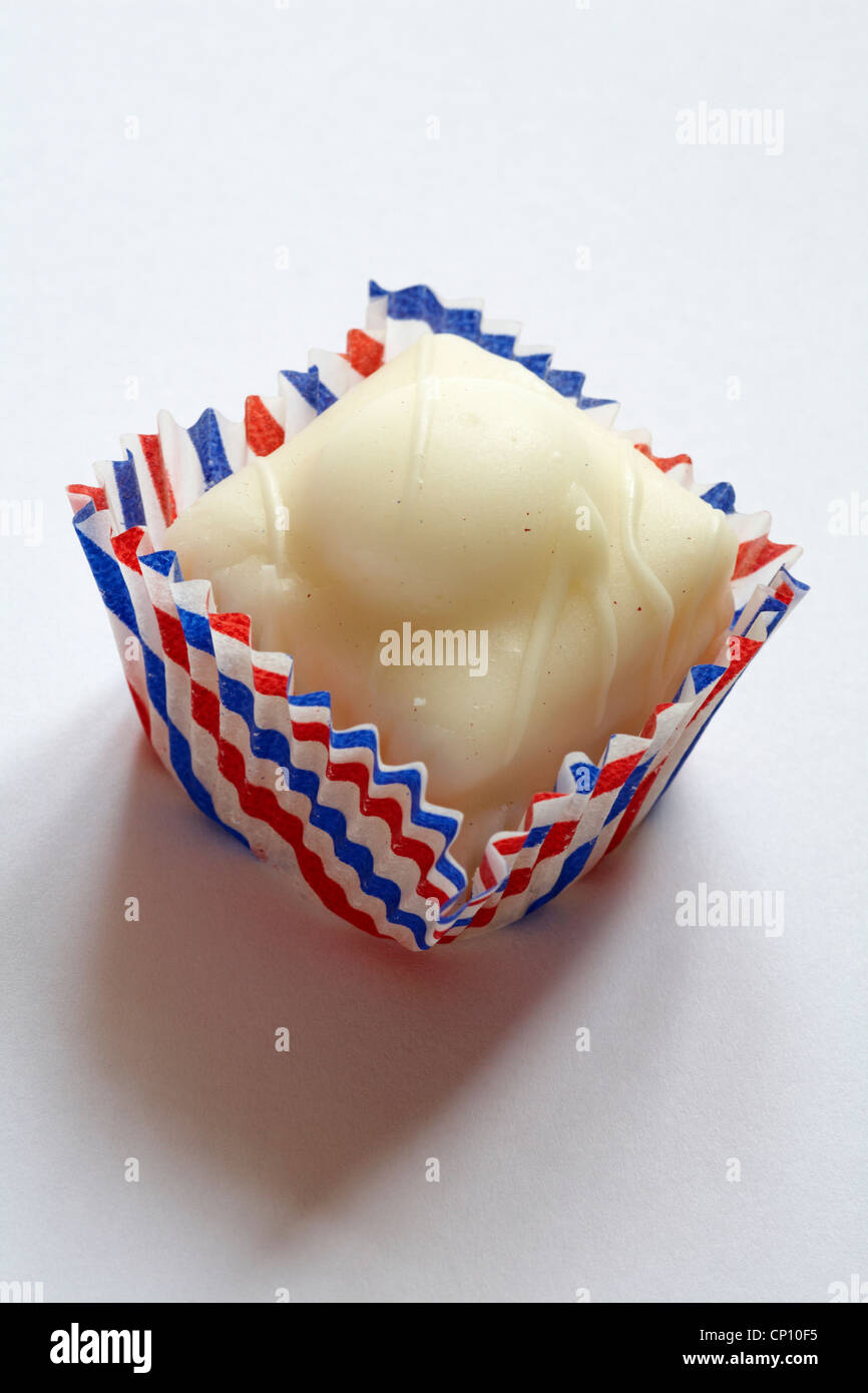 special edition Mr Kipling exceedingly good Great British Fancies cakes ...