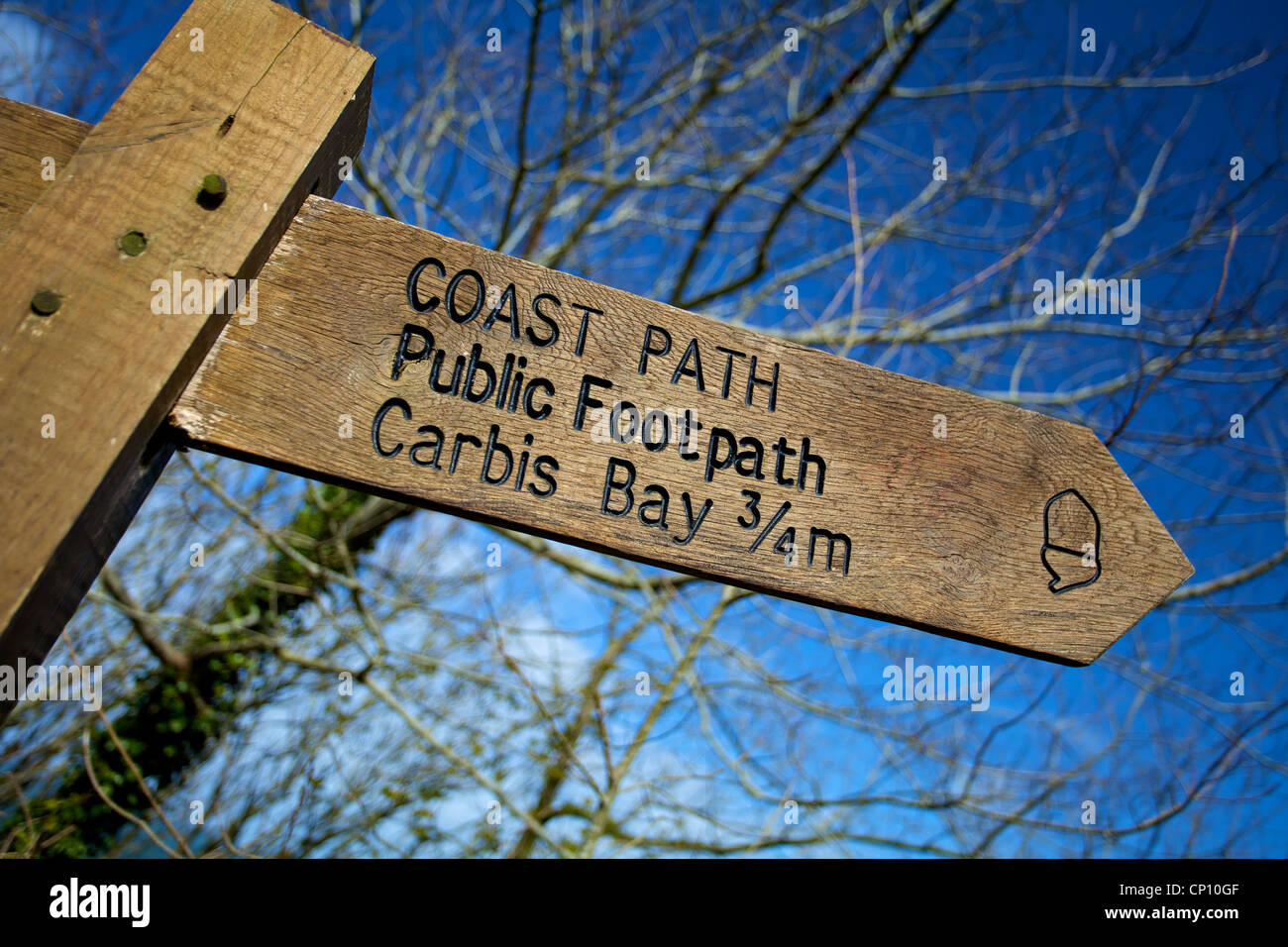 Walking directions hi-res stock photography and images - Alamy
