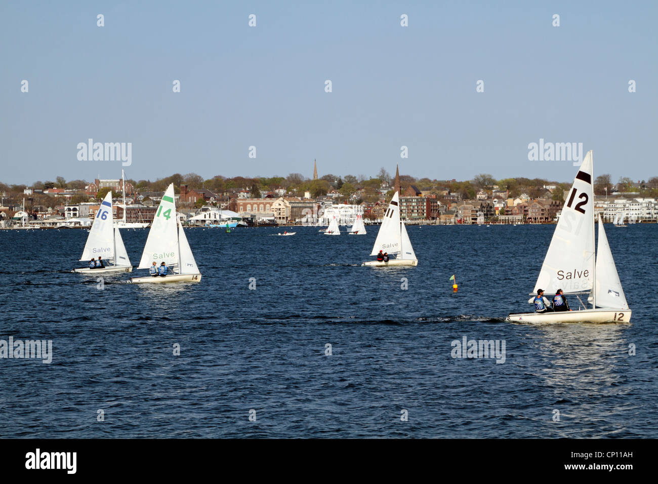 Racing sailboats hi-res stock photography and images - Alamy