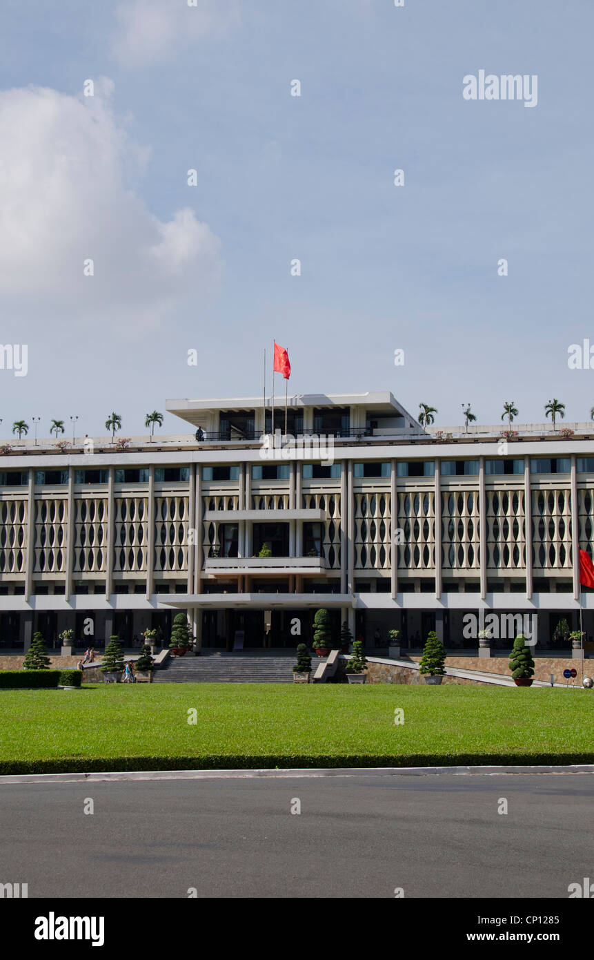 Saigon presidential palace hi-res stock photography and images - Alamy