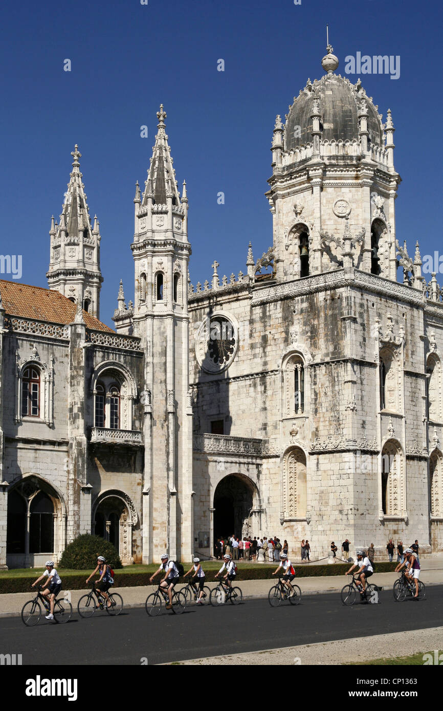 Jeronimos monastery main entrance hi-res stock photography and images ...