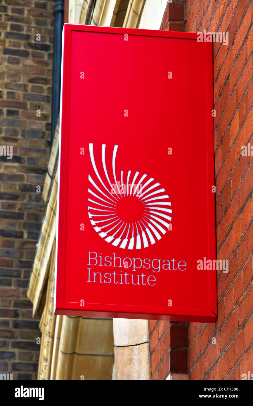 Bishopsgate Institute, Bishopsgate, City of London, London, UK Stock ...