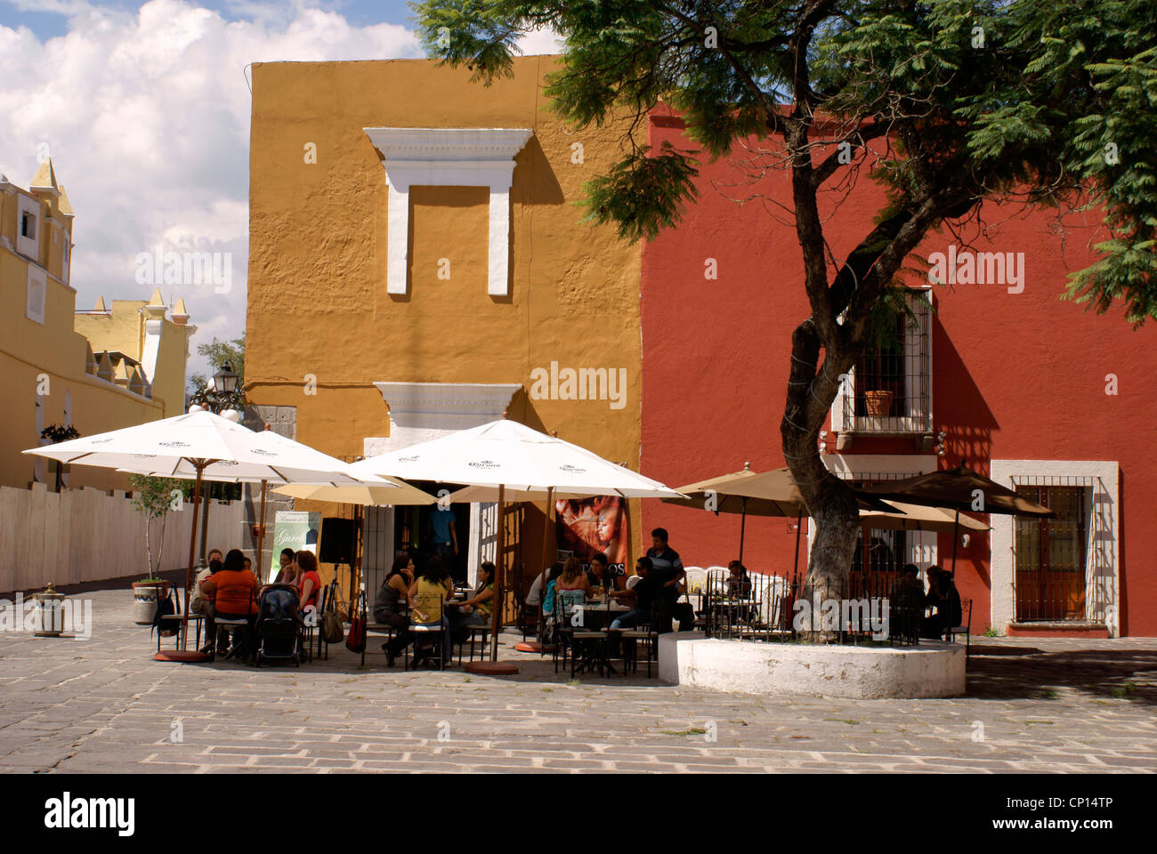 People cafe in puebla mexico hi-res stock photography and images - Alamy