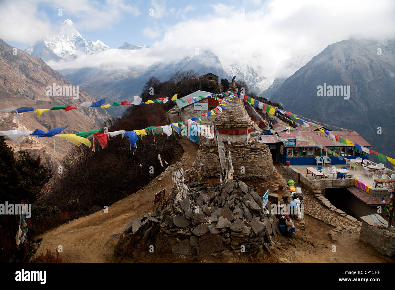 Mong hi-res stock photography and images - Alamy