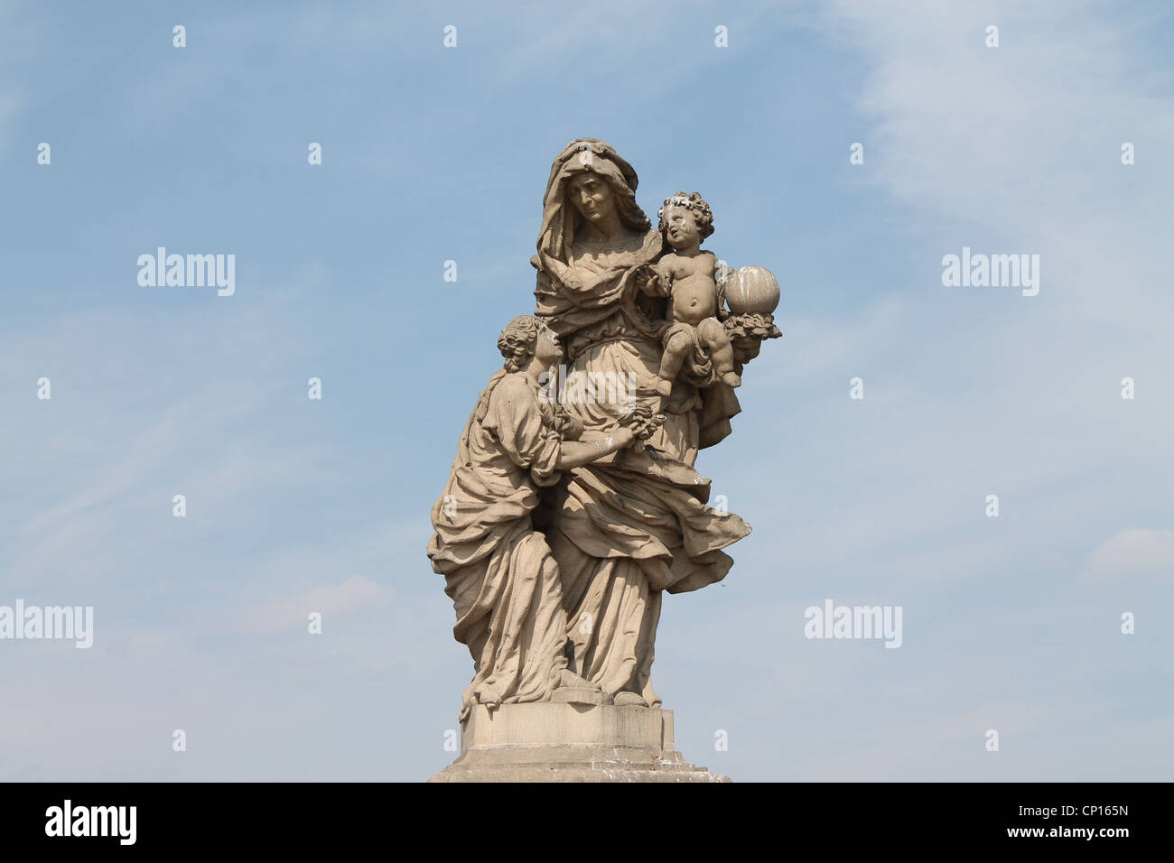 Woman and Children Statue Stock Photo - Alamy
