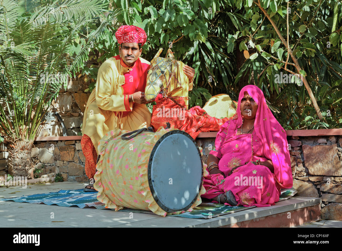 Female puppeteer hi-res stock photography and images - Alamy