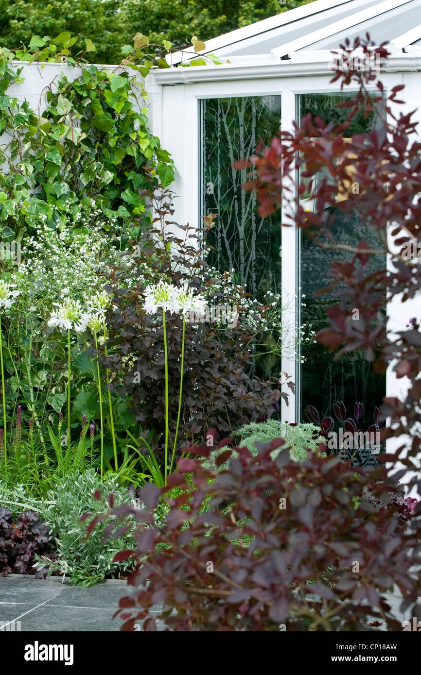 House Exterior With Conservatory High Resolution Stock Photography and ...