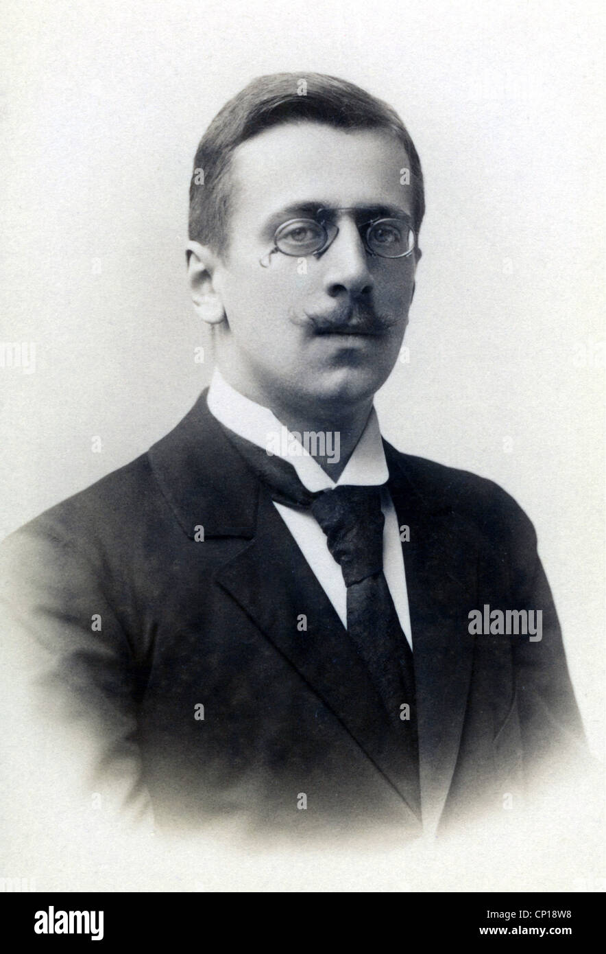 people, men, portrait of a man, studio shot, photo studio Ferdinand ...