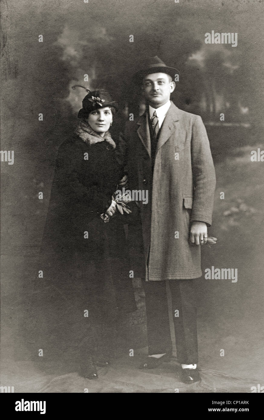 people, couple, couple, 1920s, cabinet card, Additional-Rights ...