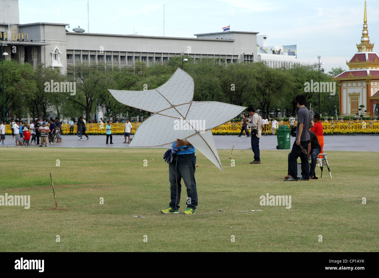 A man playing Chula kite . The male (star-tale) fighting kite Stock ...