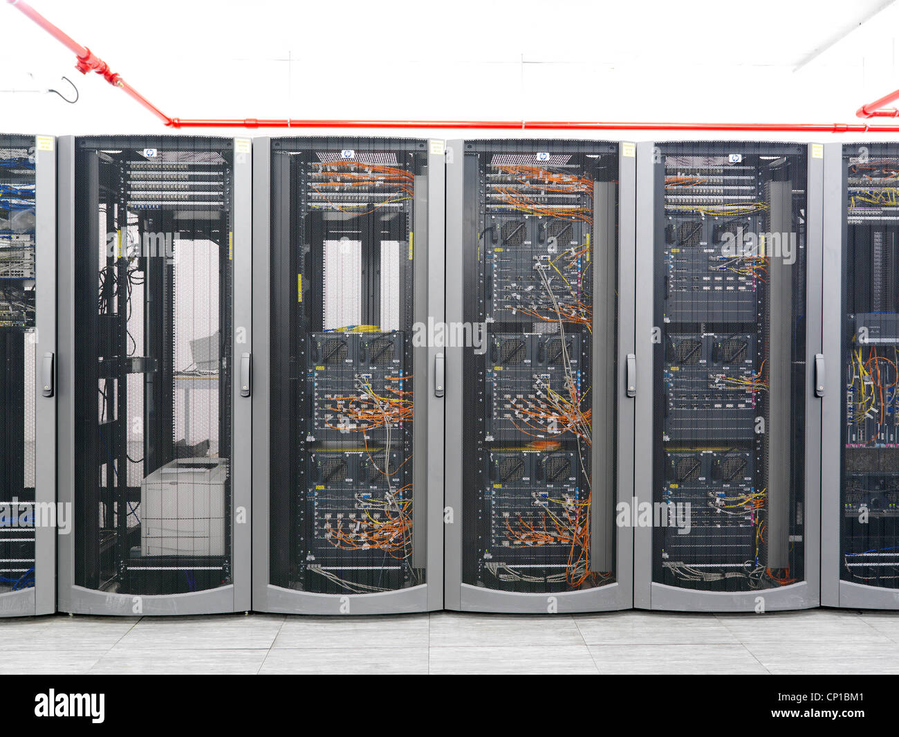 Data centre uk interior hi-res stock photography and images - Alamy