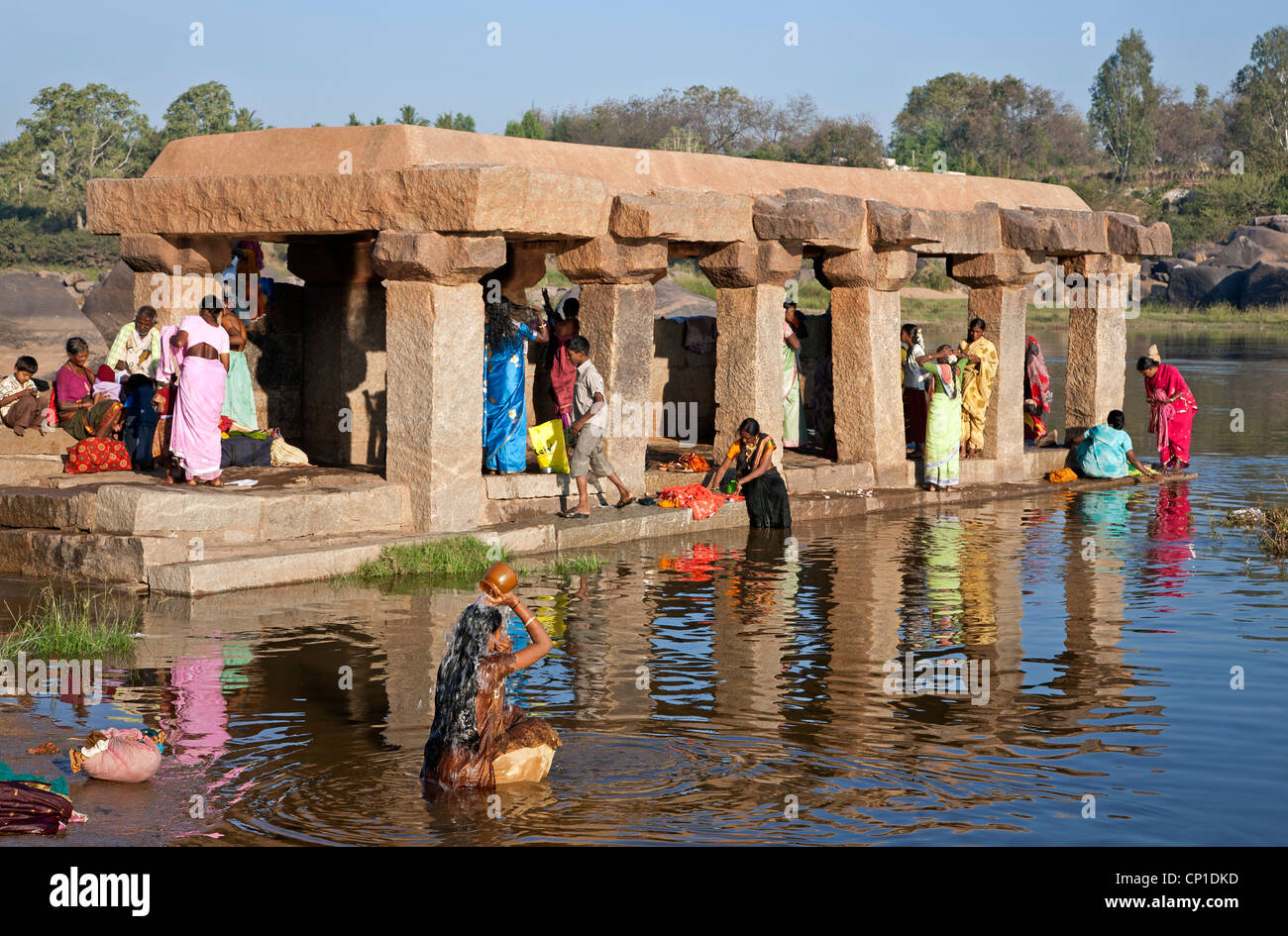Hampi ruins hi-res stock photography and images - Alamy