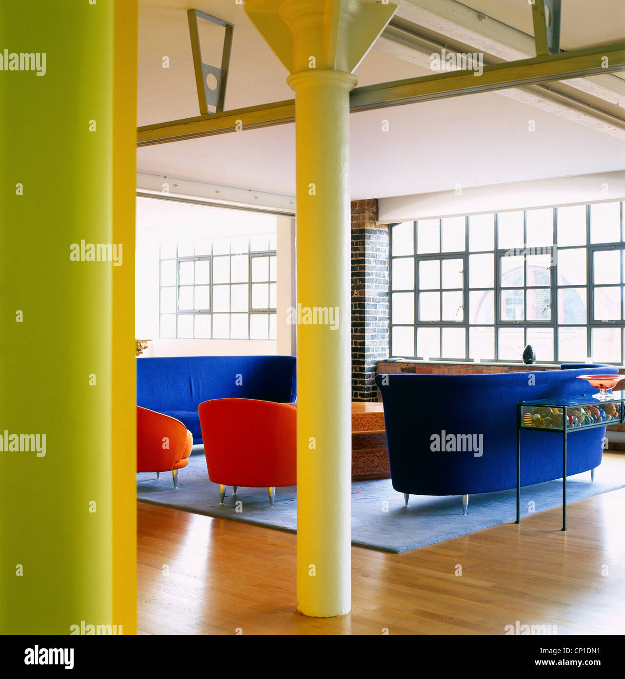 Modern interior living room funky hi-res stock photography and images ...