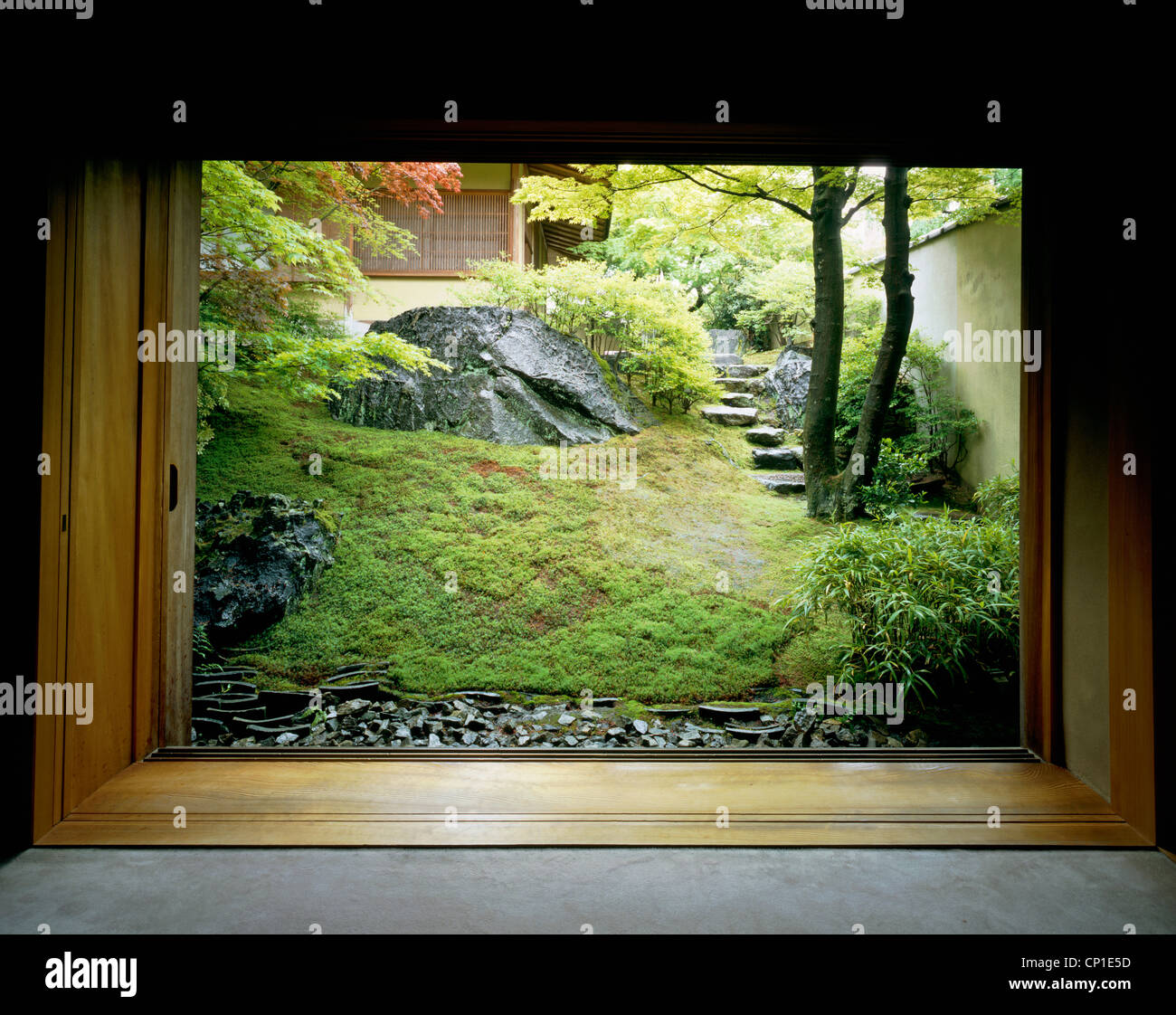 View through open garden door hi-res stock photography and images - Alamy