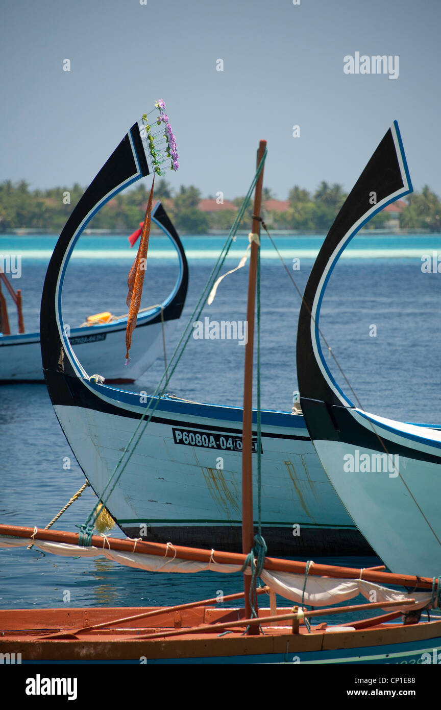 Dhoni boat maldives hi-res stock photography and images - Alamy