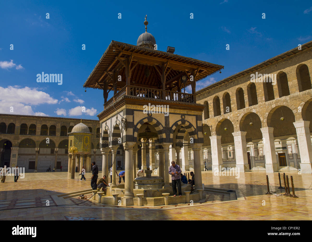 Umayyad Mosque courtyard, Damascus, Syria Stock Photo - Alamy