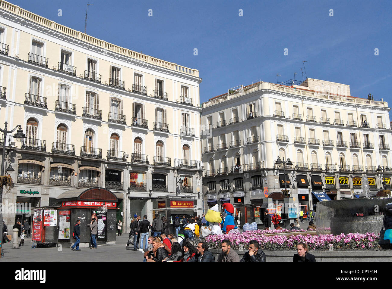 Shopping del sol hi-res stock photography and images - Alamy