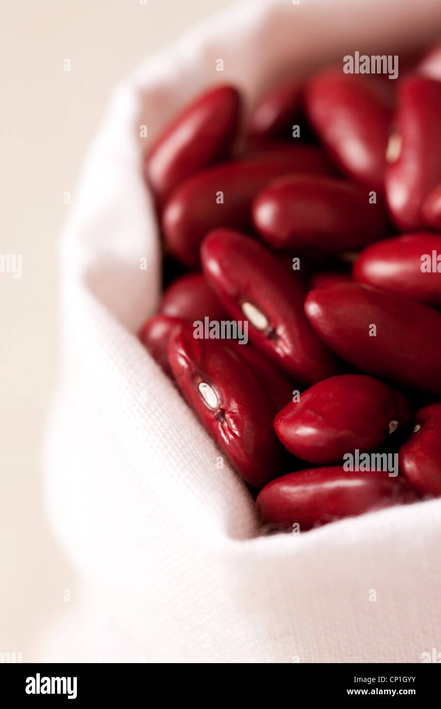 Close-up of red kidney bean Stock Photo - Alamy