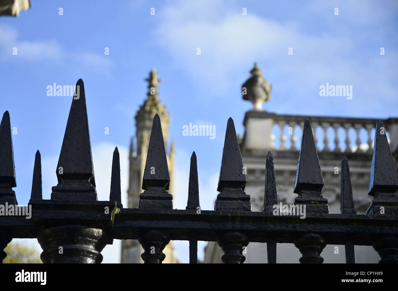 Iron fence historical hi-res stock photography and images - Alamy