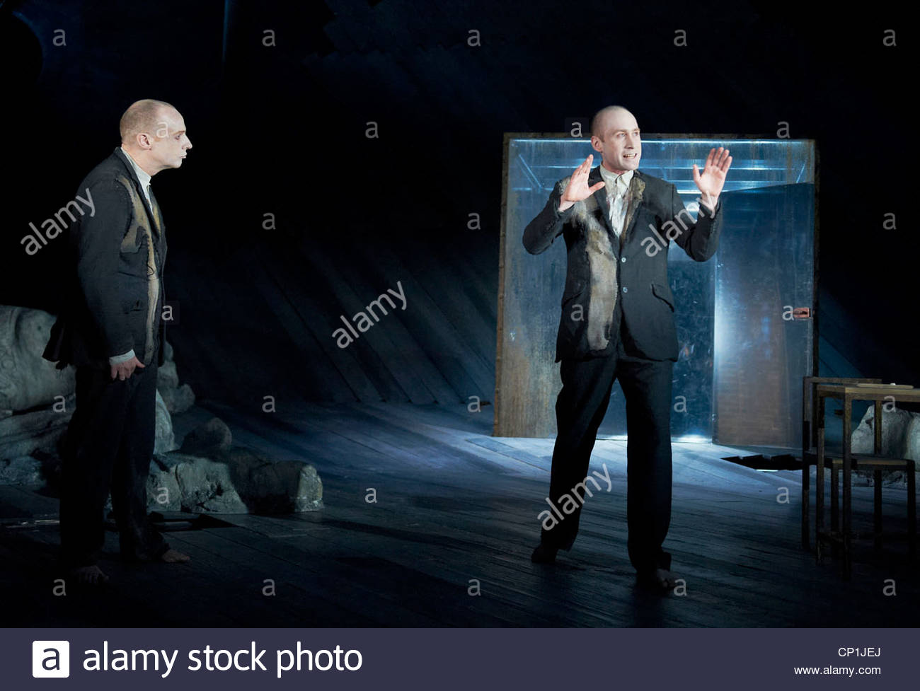 Jonathan Slinger High Resolution Stock Photography and Images - Alamy