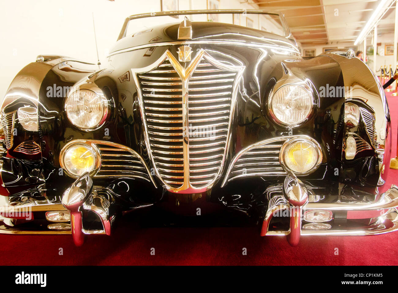 Classic limo hi-res stock photography and images - Alamy