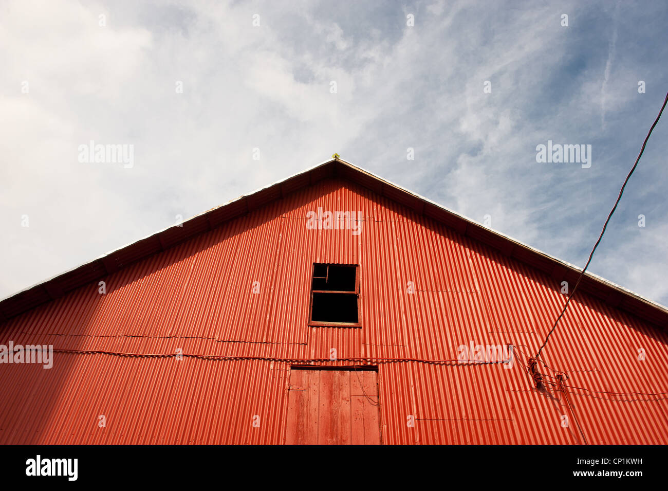 Peak of roof of a red barn Stock Photo - Alamy