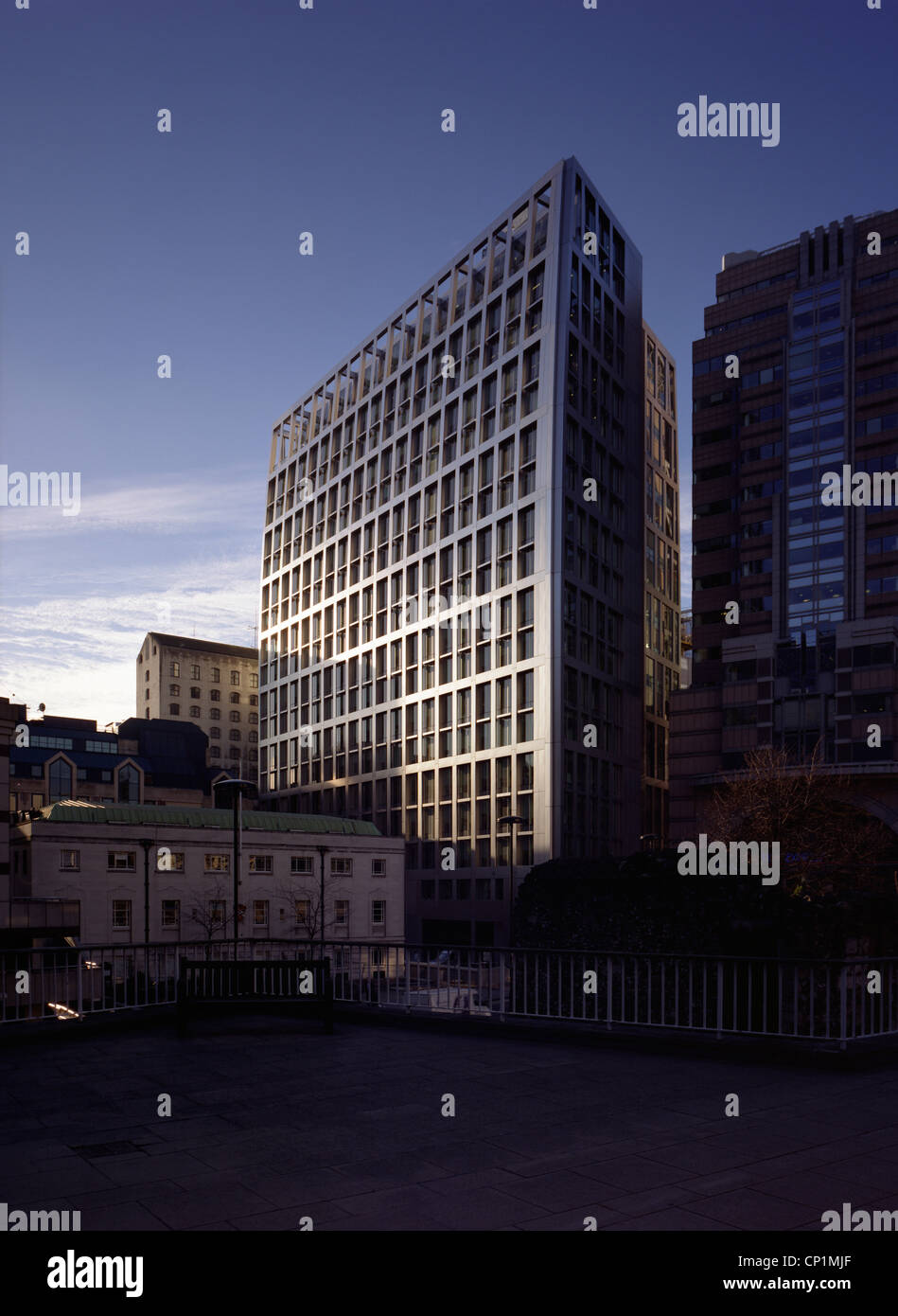 Exterior facade of 5 Aldermanbury Square, London, UK. (shot late ...