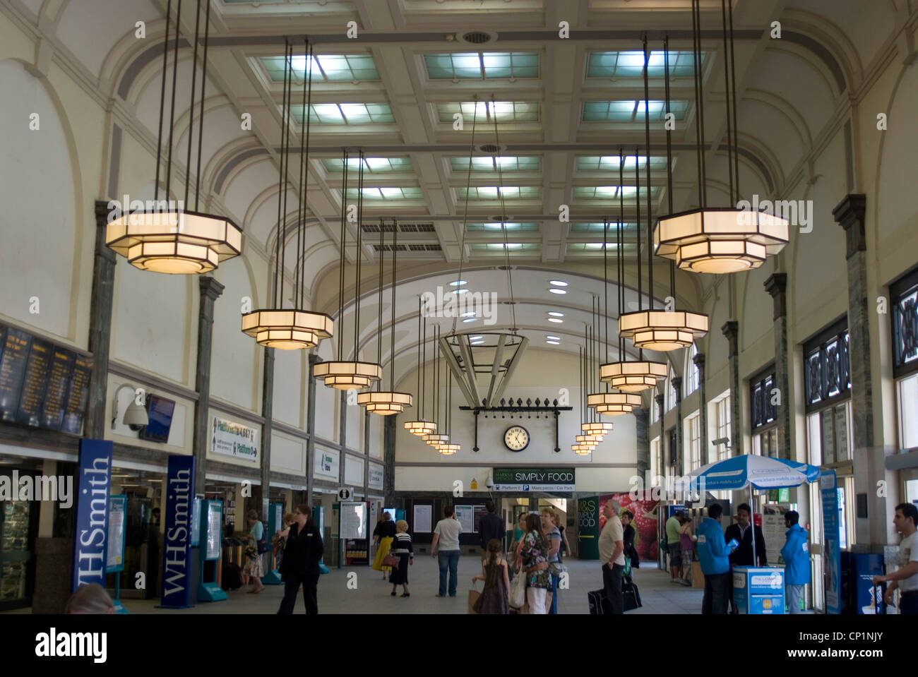 Cardiff central station hi-res stock photography and images - Alamy