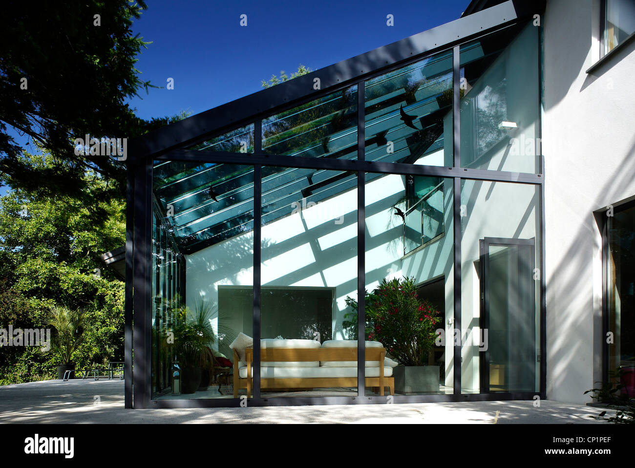 Conservatory home exterior hi-res stock photography and images - Alamy