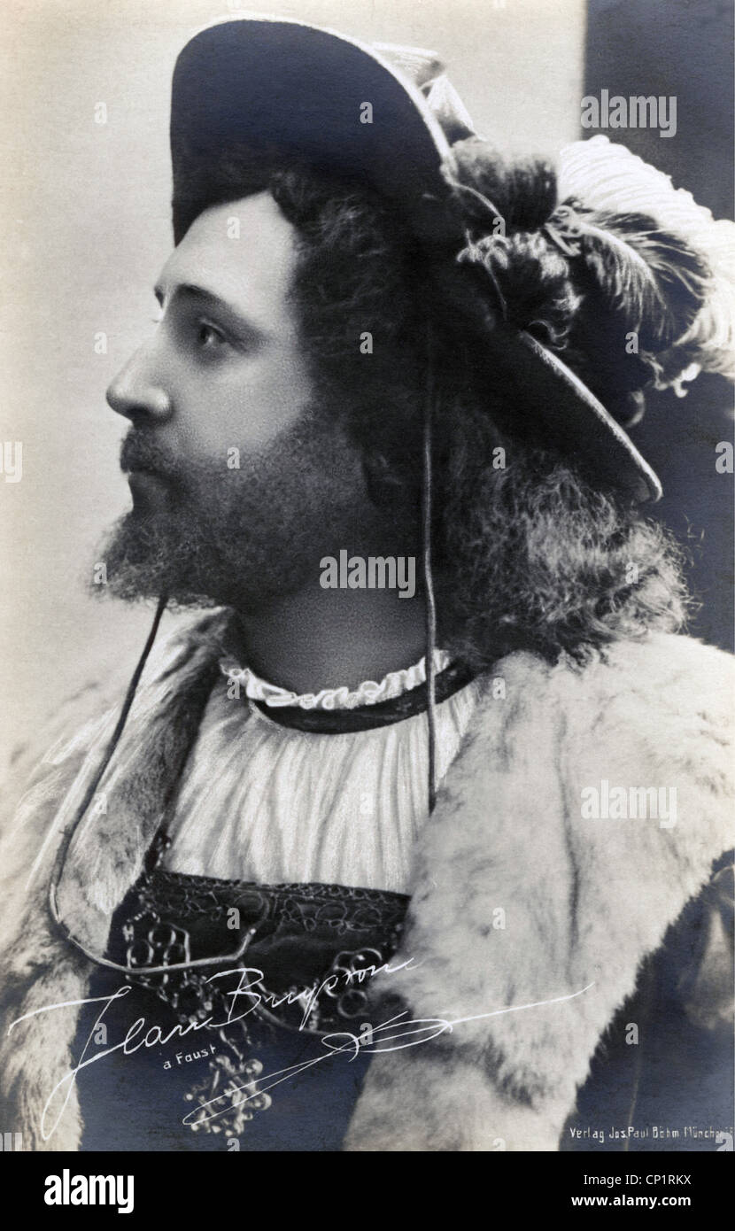 German Singer Opera Tenor Stock Photos & German Singer Opera Tenor ...