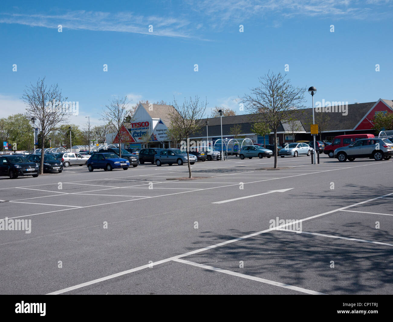 Tesco extra superstore hi-res stock photography and images - Alamy