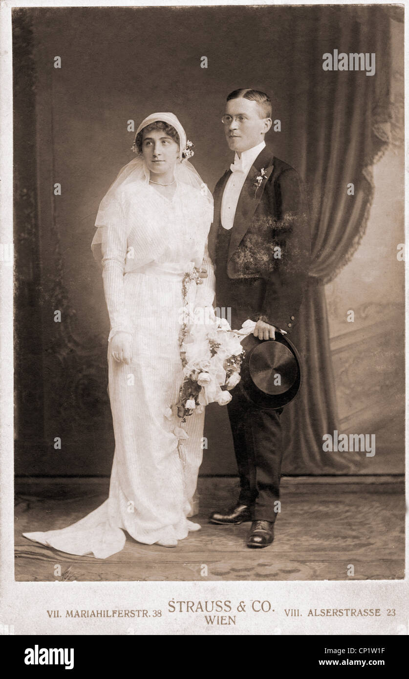Austria 1915 hi-res stock photography and images - Alamy
