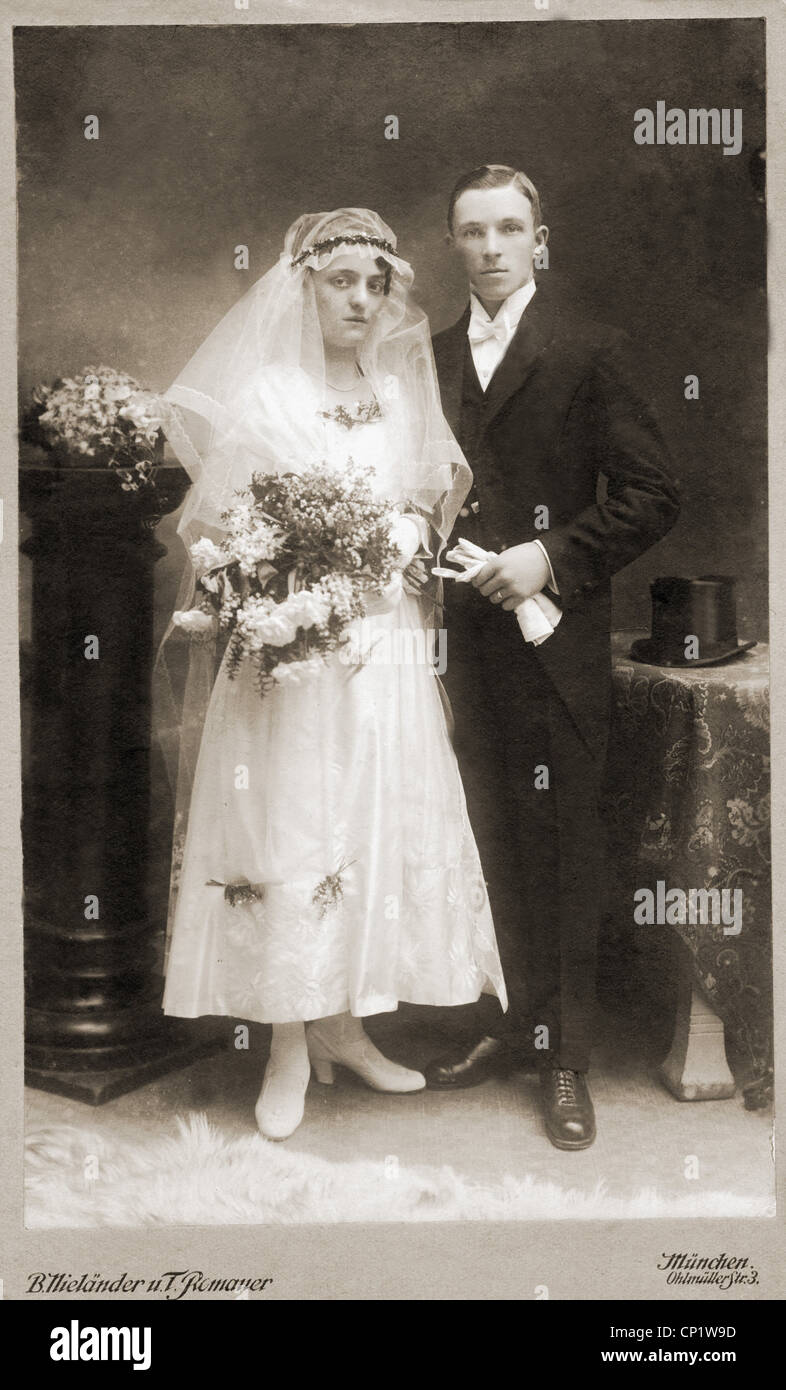 Marriage 1910 germany hi-res stock photography and images - Alamy