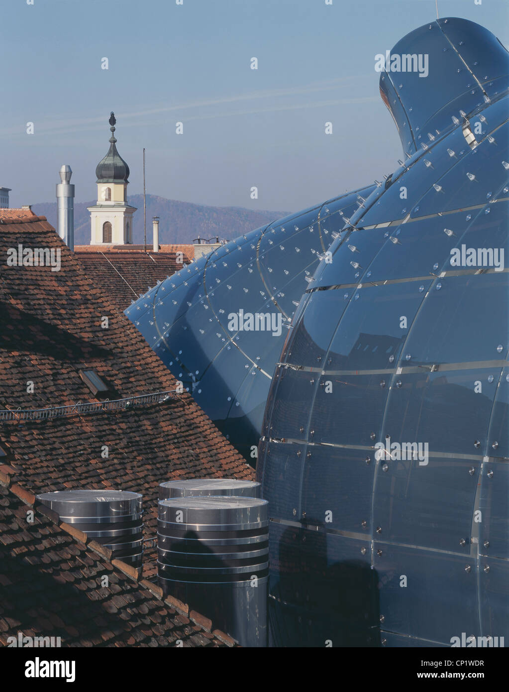 Kunsthaus, Graz, 'friendly alien'. Exterior detail Spacelab; Peter Cook ...