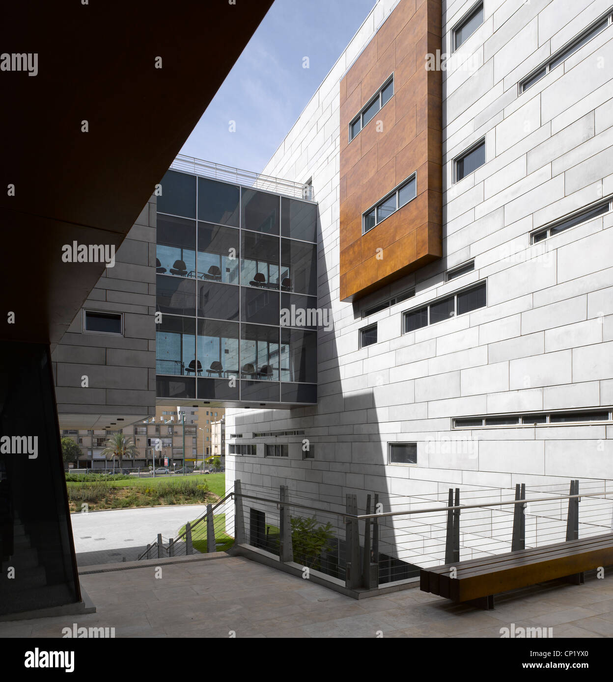 The Diller Centre, Building for the Humanities, Ben Gurion University ...