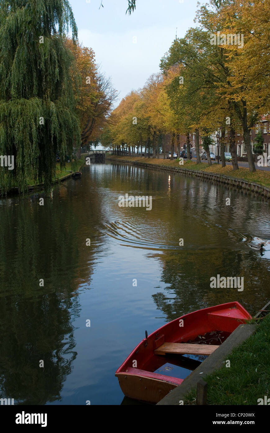 Edam vertical hi-res stock photography and images - Alamy