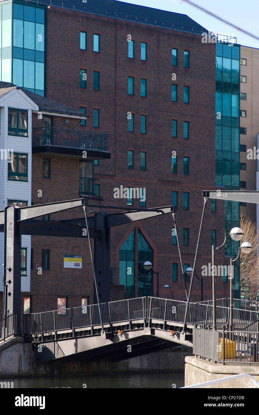 Glengall Bridge, Dutch-style lift bridge in the heart of Docklands ...
