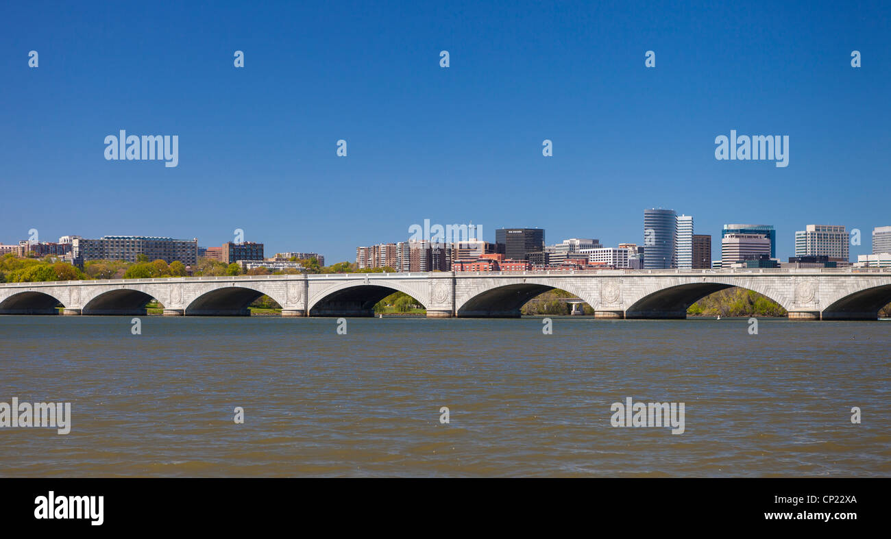 Memorial bridge washington dc hi-res stock photography and images - Alamy
