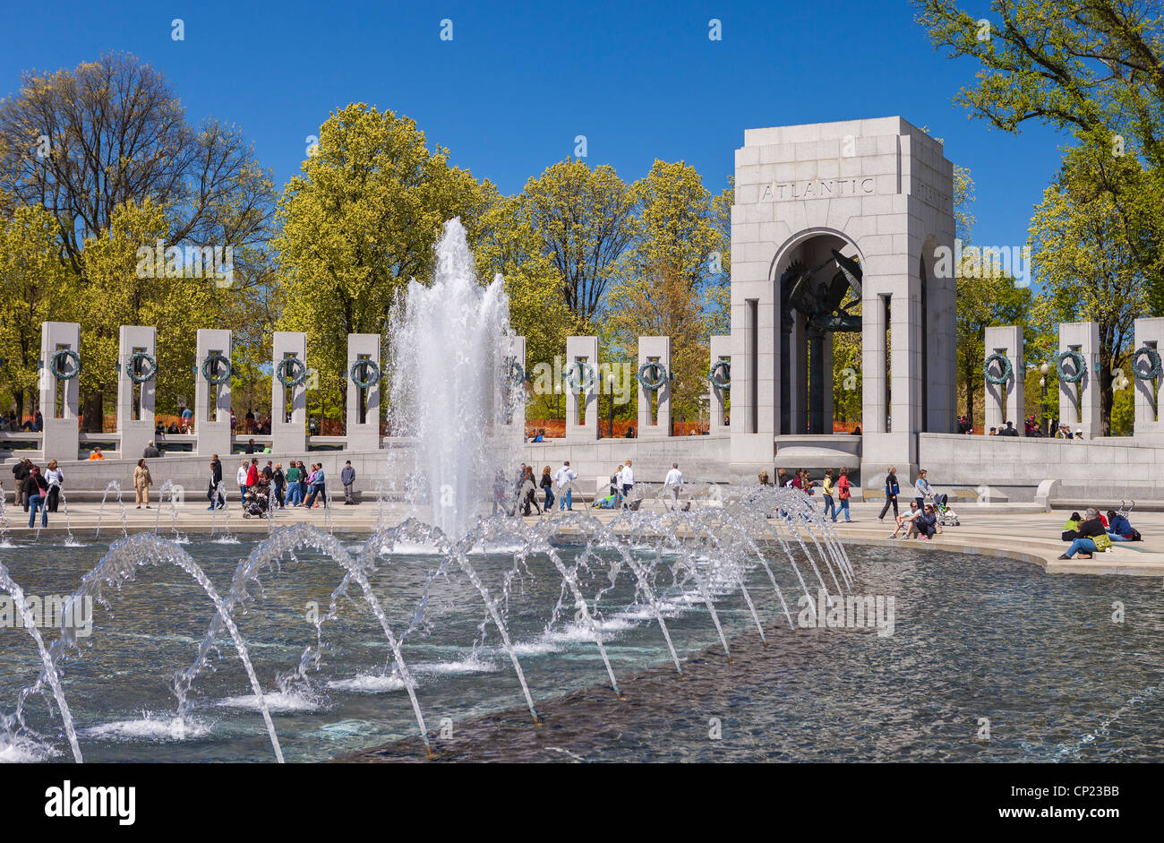 World war ii memorial washington hi-res stock photography and images ...