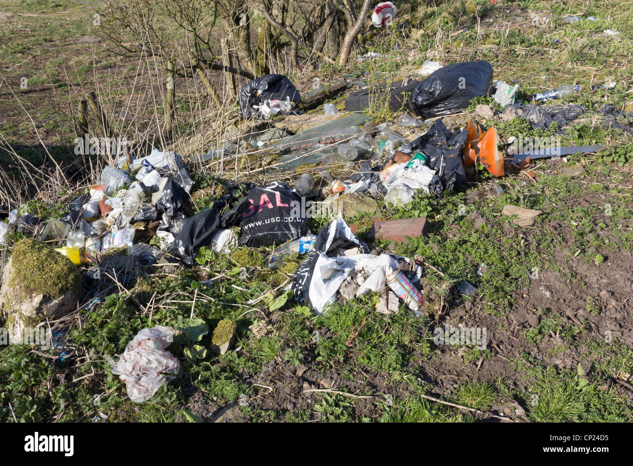 Rubbish dumped tip hi-res stock photography and images - Alamy