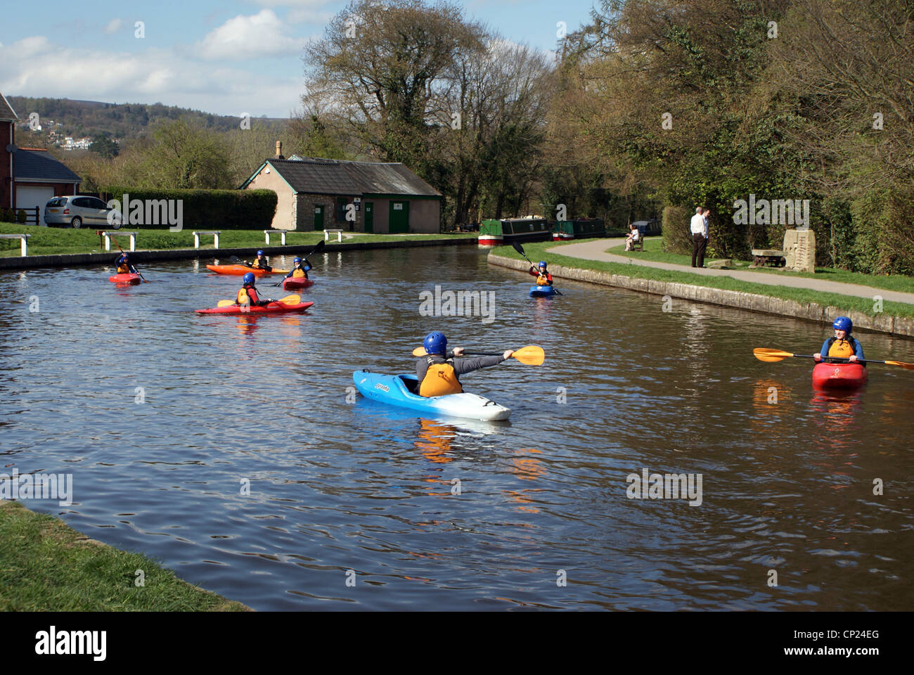 Kayak on canal hi-res stock photography and images - Alamy