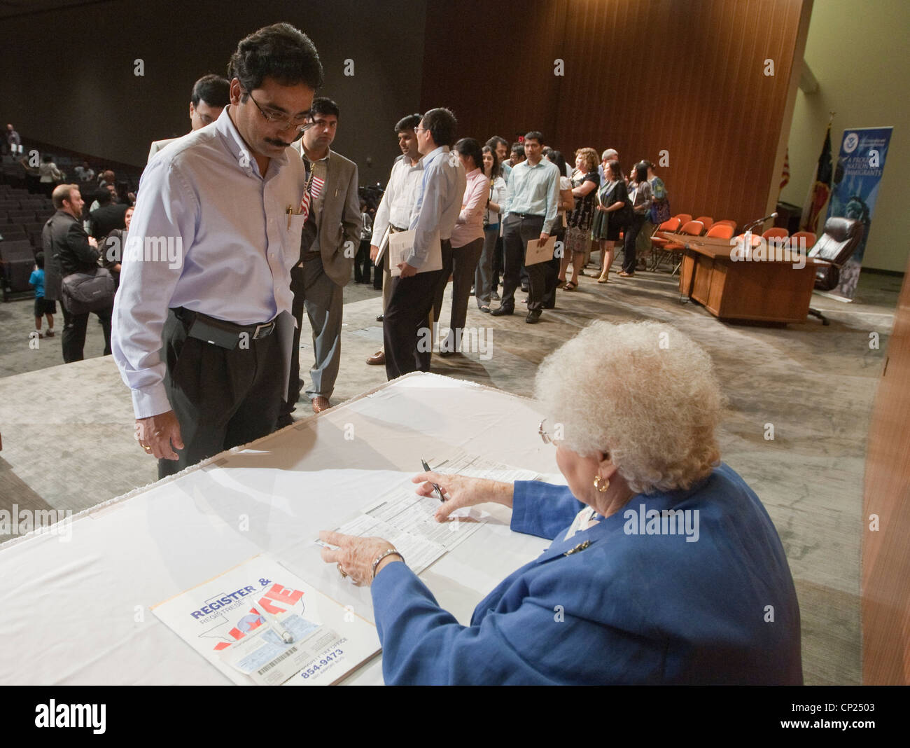 New registration hi-res stock photography and images - Alamy