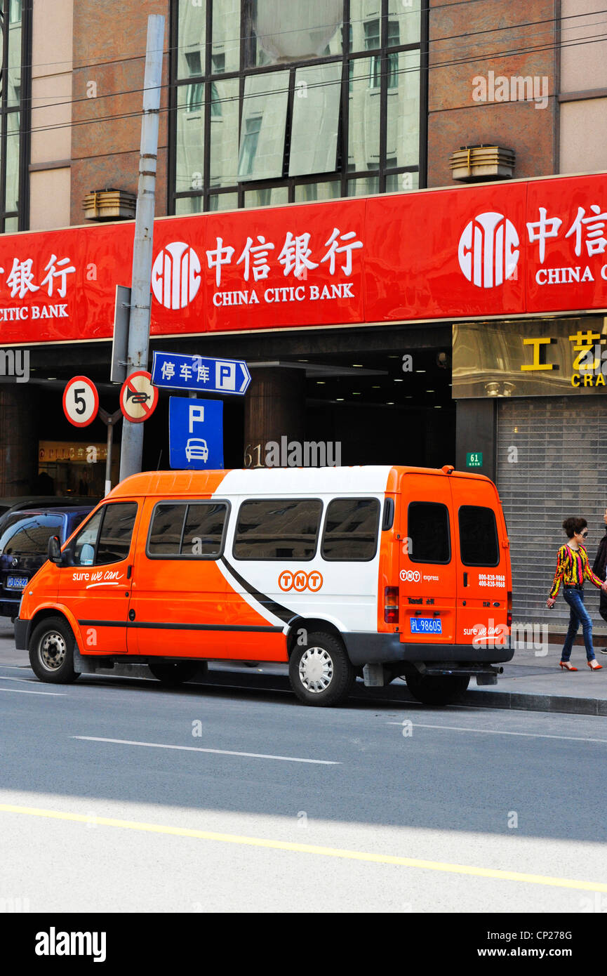 Vehicle tnt vehicle hi-res stock photography and images - Alamy