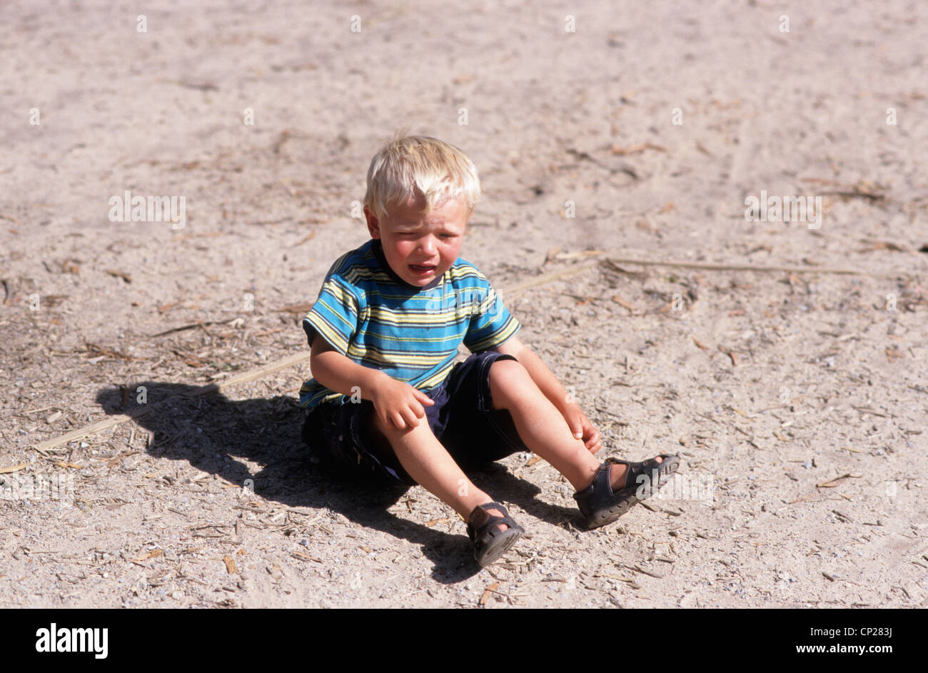 Crying Kid Beach High Resolution Stock Photography and Images - Alamy