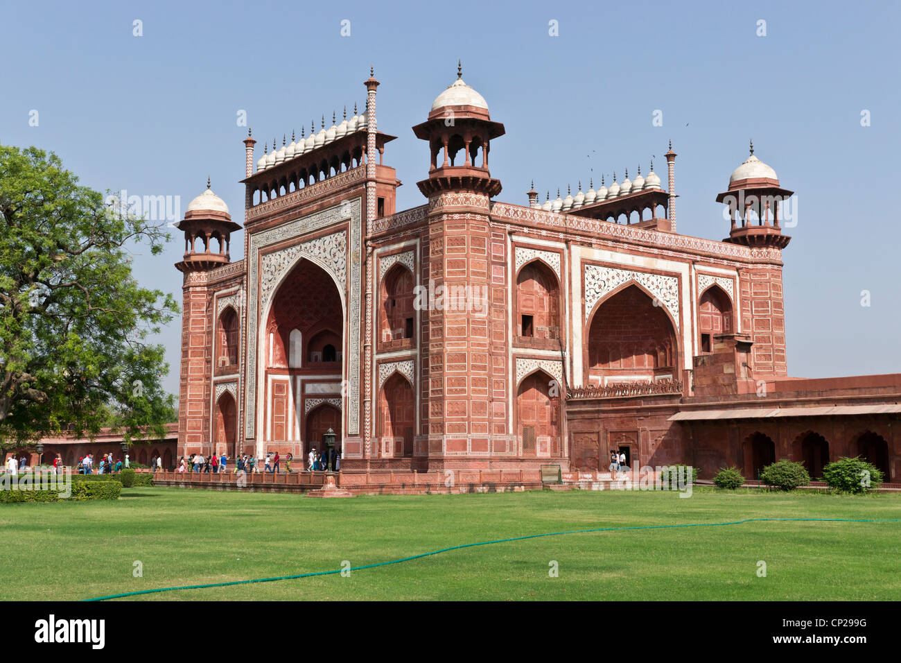 The Taj Mahal is a white marble mausoleum located in Agra, Uttar ...