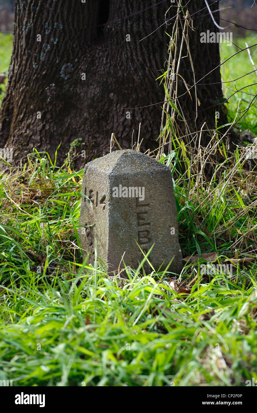 TRI-COUNTY BORDER MARKER STONE OF LANCASTER LEBANON AND DAUPHIN ...
