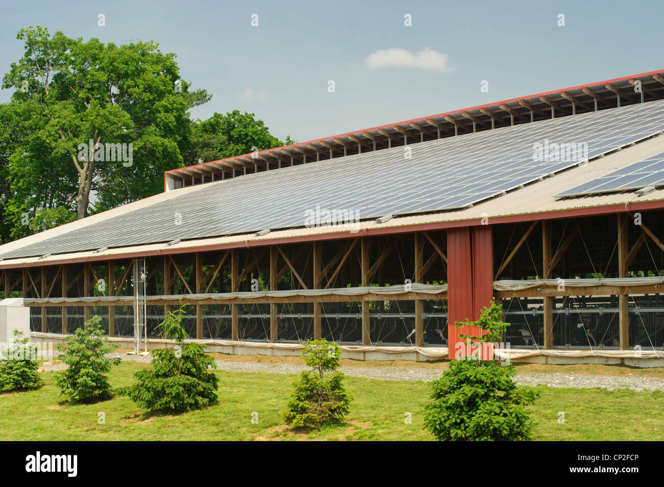Open sided barn hi-res stock photography and images - Alamy