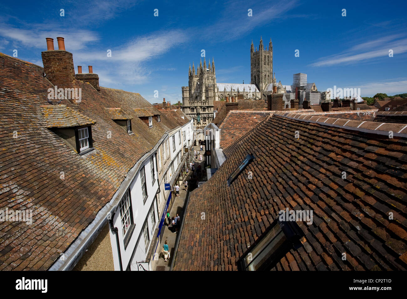 Rooftop statuary hi-res stock photography and images - Alamy