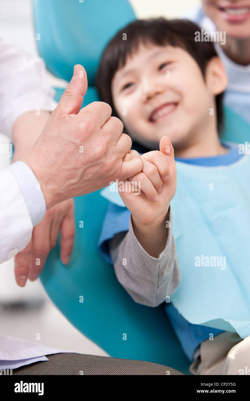 Making promise hi-res stock photography and images - Alamy