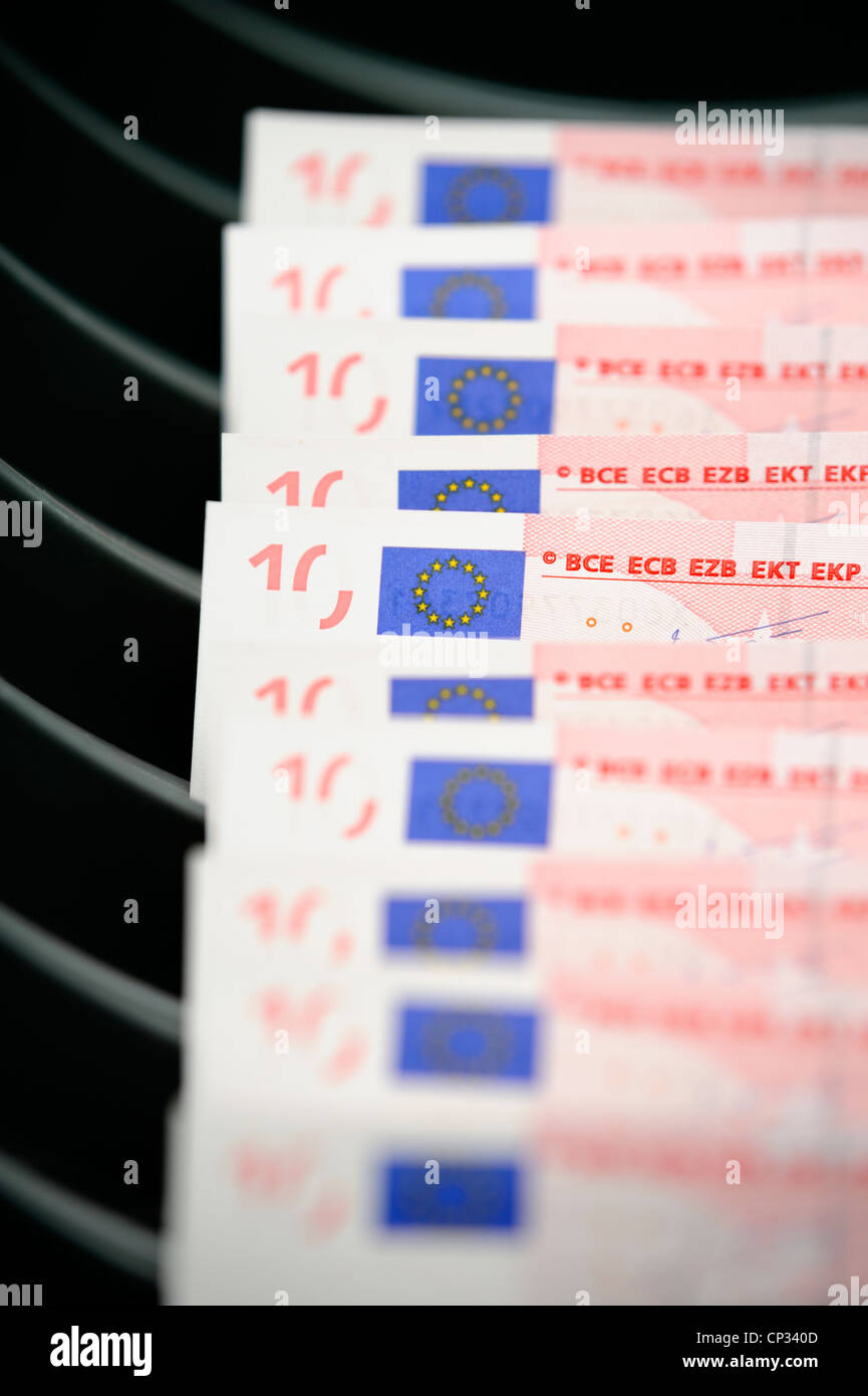 10 ten euro notes hi-res stock photography and images - Alamy